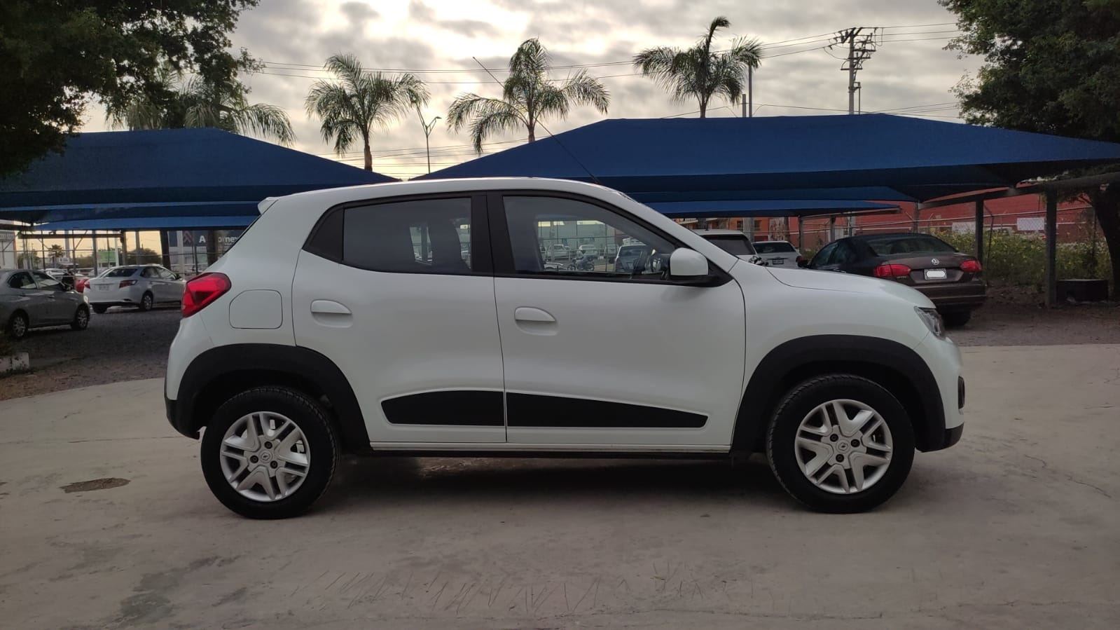 RENAULT KWID ICONIC 2021 – AutoConfía